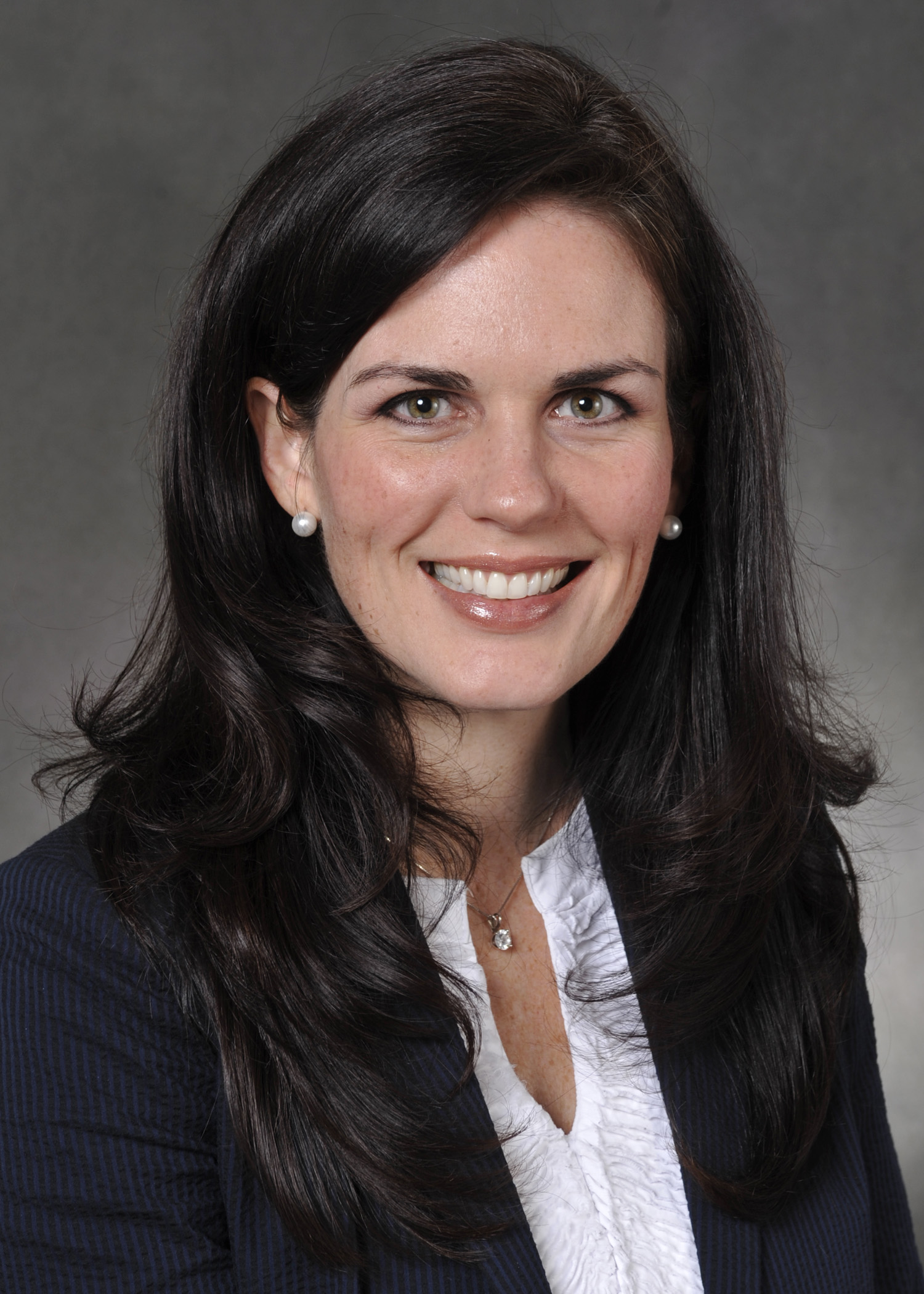 Courtney Lansing, Author at Samsung Business Insights