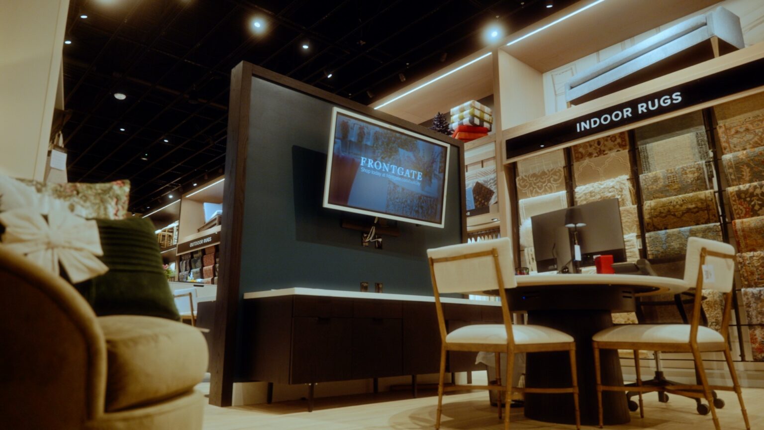 Frontgate brings visual designs to life with Samsung Interactive ...